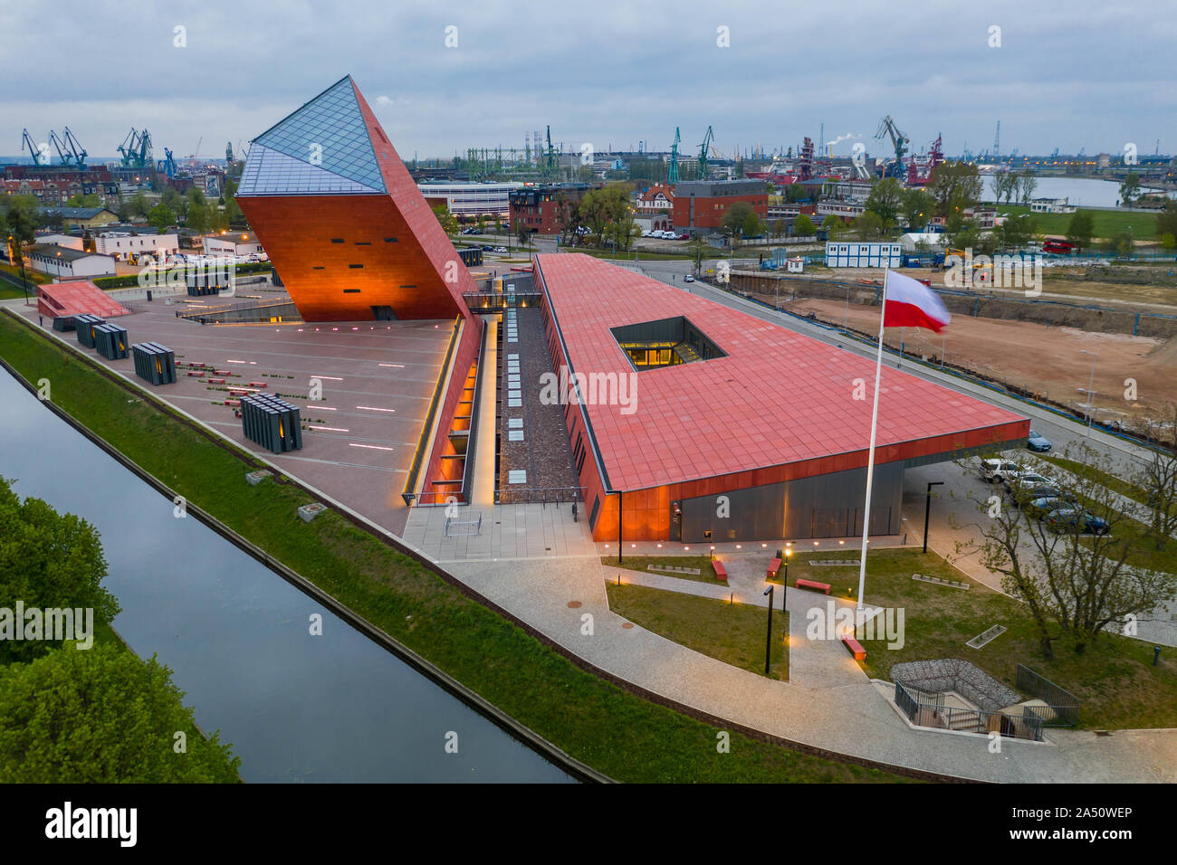 Weltkrieg ii museum gdansk -Fotos und -Bildmaterial in hoher Auflösung ...