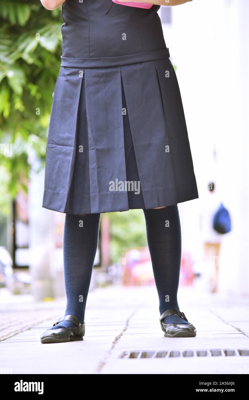 Minirock teenager -Fotos und -Bildmaterial in hoher Auflösung – Alamy