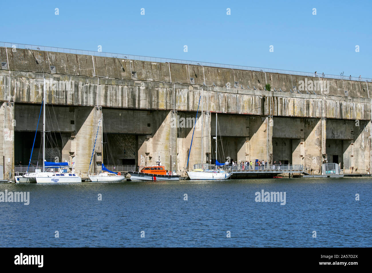Saint nazaire u boot basis -Fotos und -Bildmaterial in hoher Auflösung ...