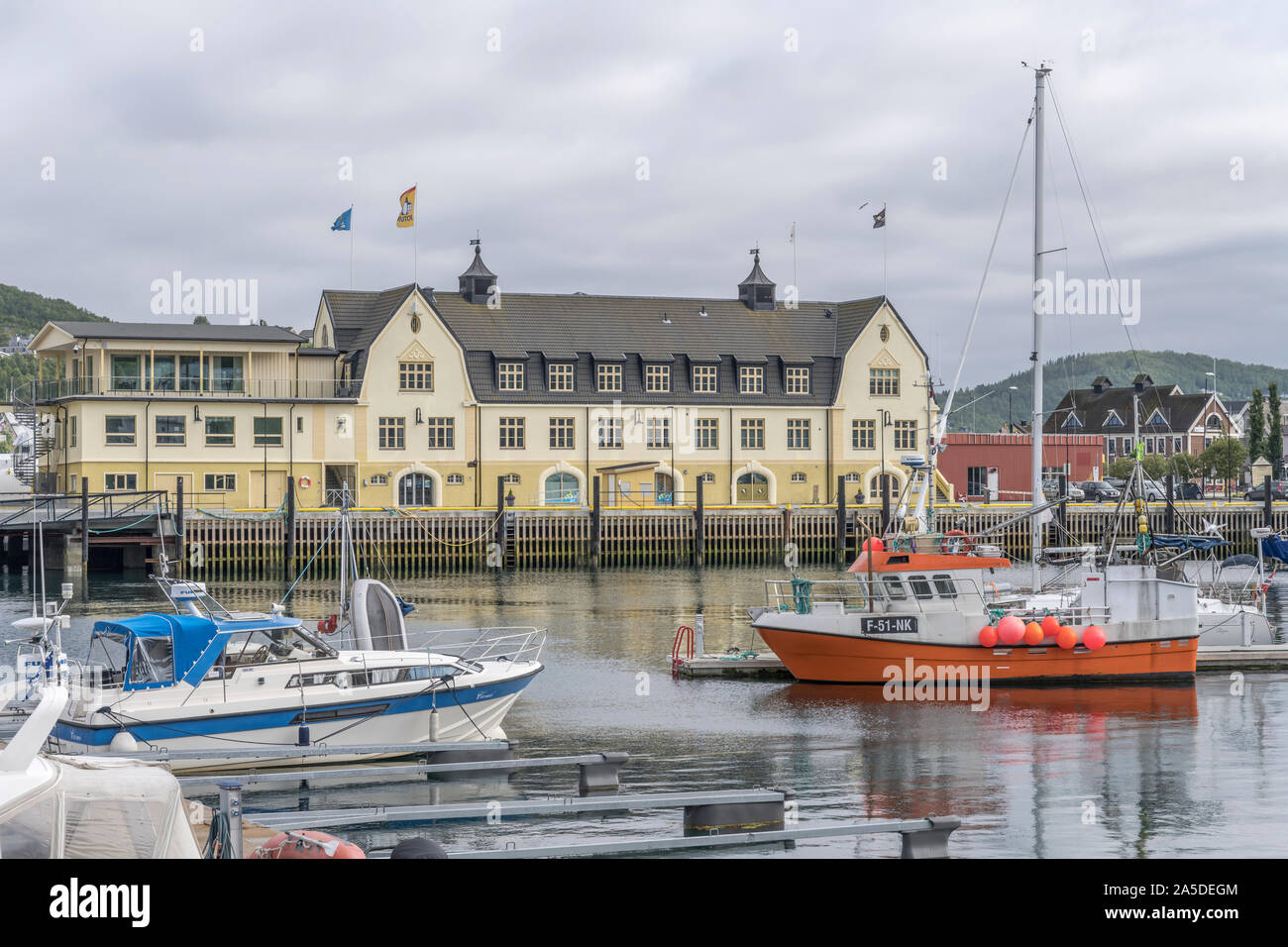 Harstad, norway -Fotos und -Bildmaterial in hoher Auflösung - Seite 2 ...