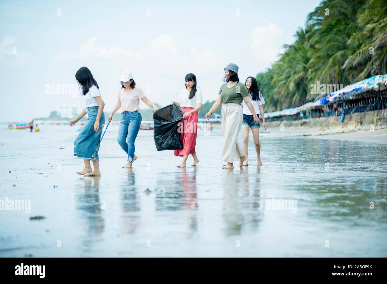 Ozean sauber halten -Fotos und -Bildmaterial in hoher Auflösung – Alamy