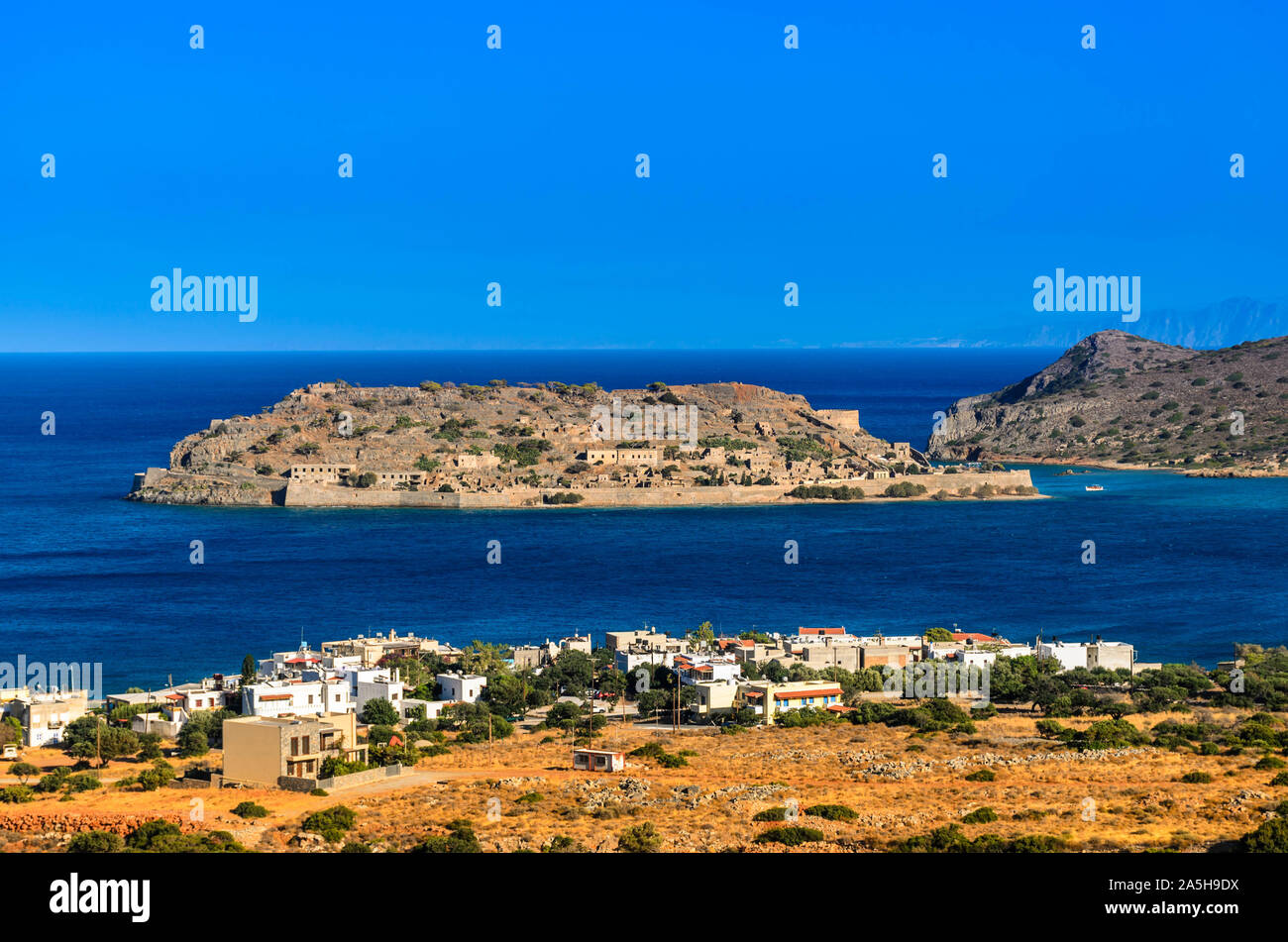Die berühmte Insel Spinalonga, die Aussätzigen Kolonie und die Festung ...