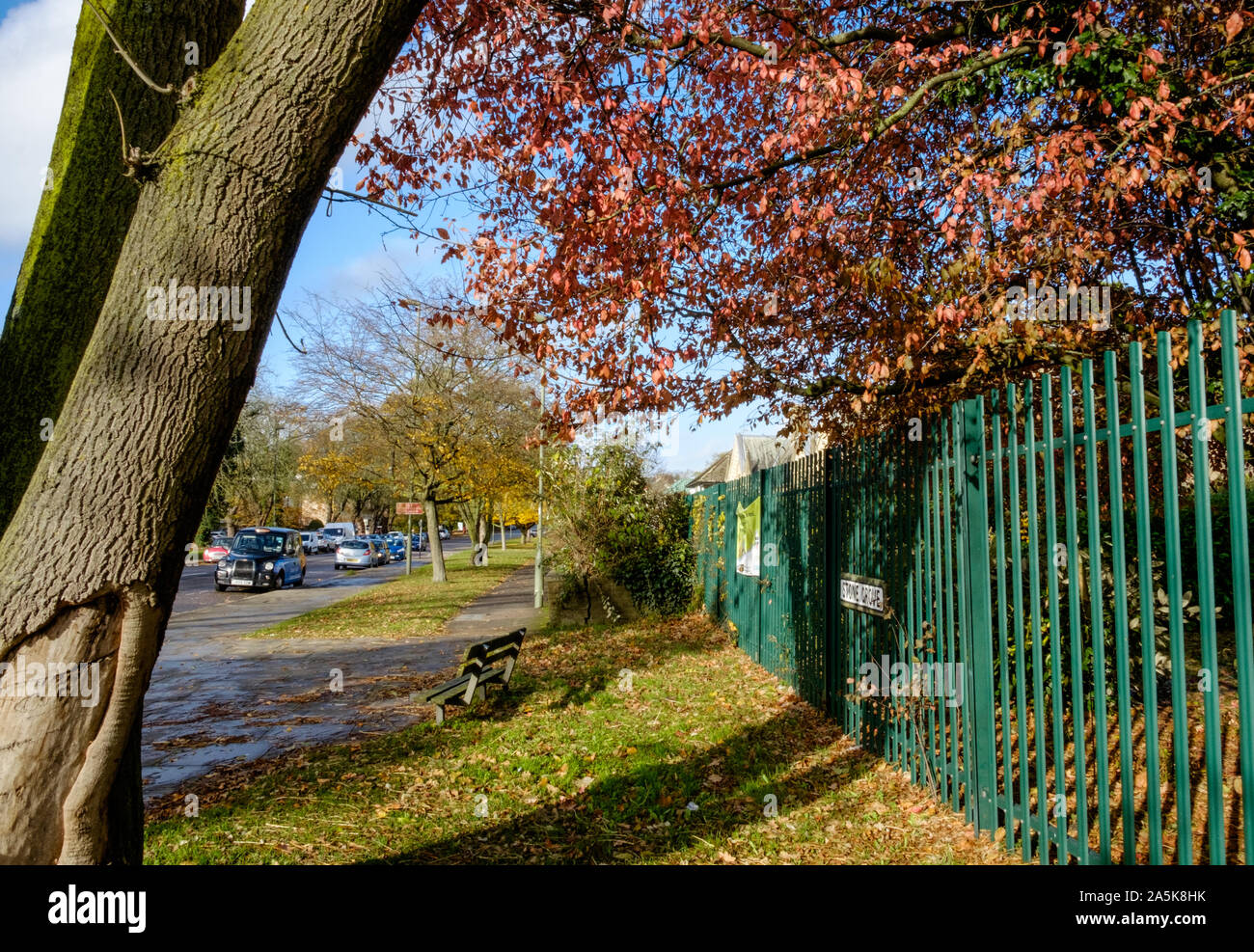 Stonegrove park gate -Fotos und -Bildmaterial in hoher Auflösung – Alamy