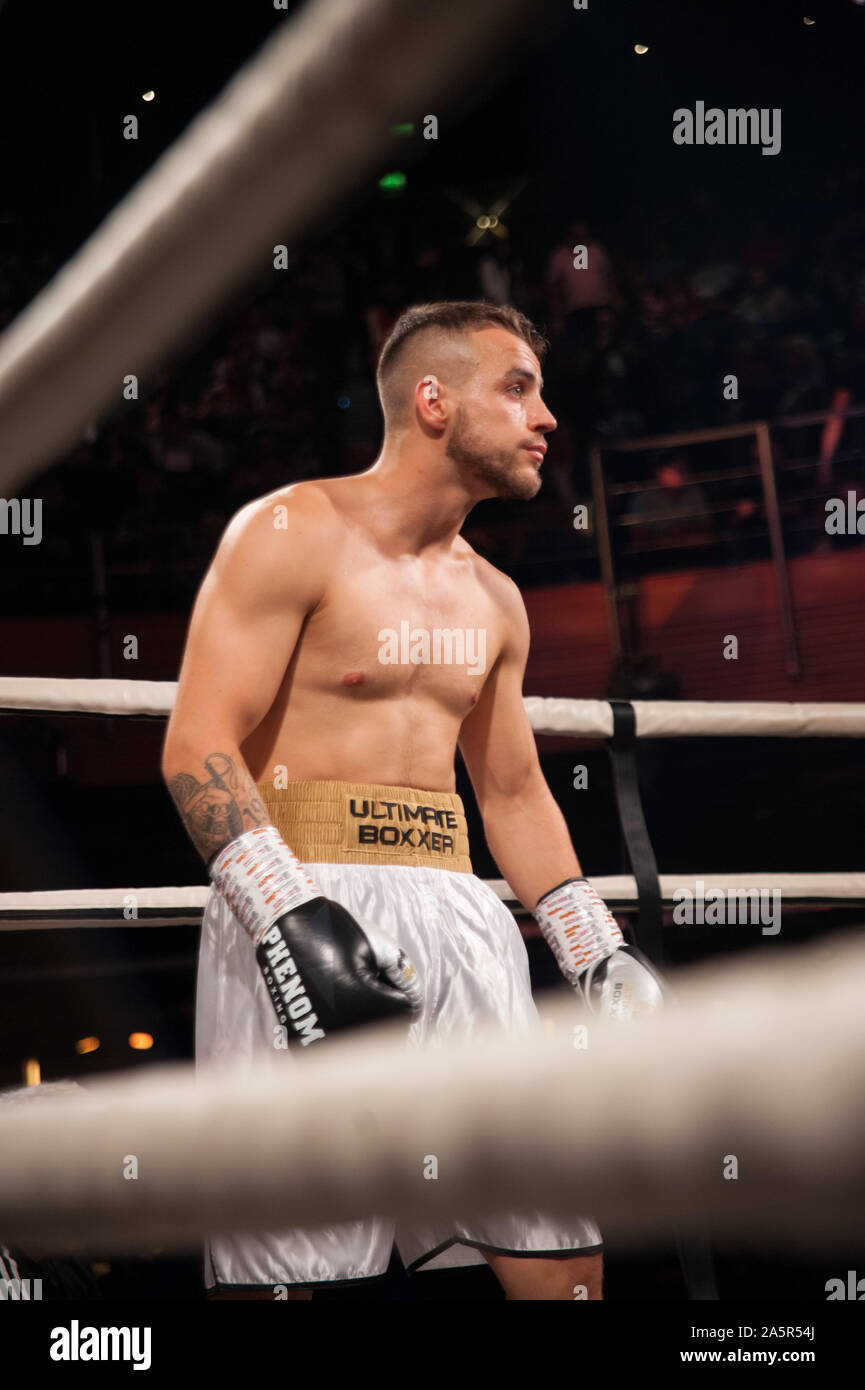 Lenny fuller bei ultimate in der indigo 02 arena london -Fotos und ...