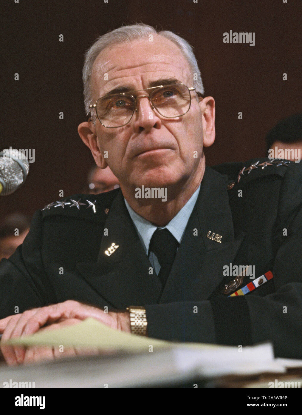 General john vesssey -Fotos und -Bildmaterial in hoher Auflösung – Alamy