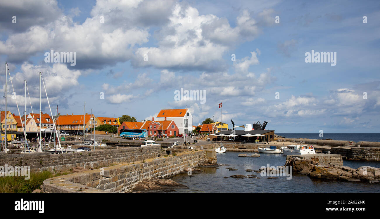 Insel Bornholm, Blick auf den Hafen von Svaneke, Bornholm ...