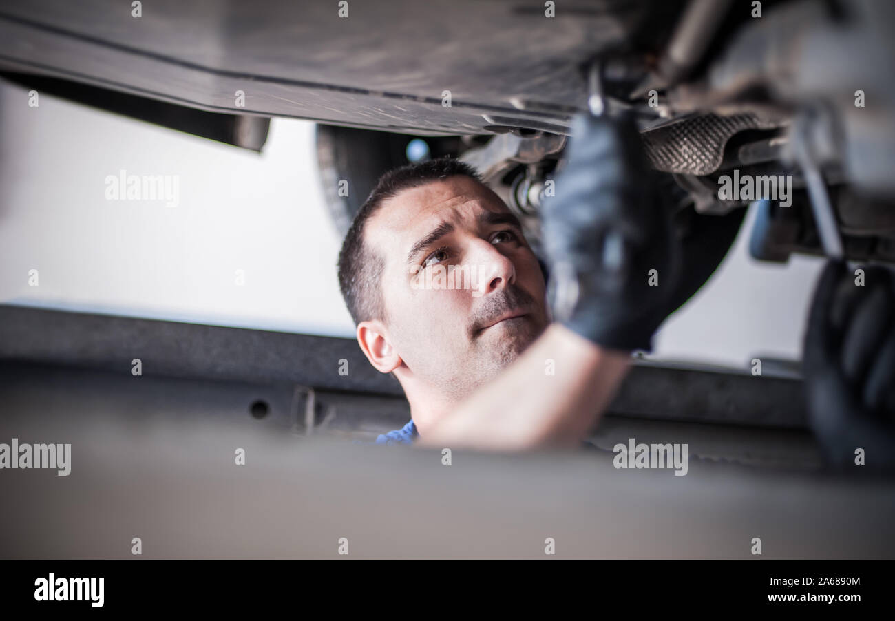 Wagen Heben Stockfotos und -bilder Kaufen - Alamy