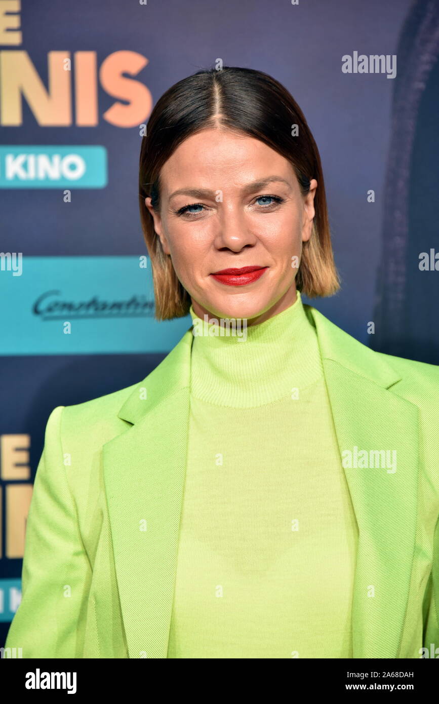 Jessica schwarz deutschland -Fotos und -Bildmaterial in hoher Auflösung ...