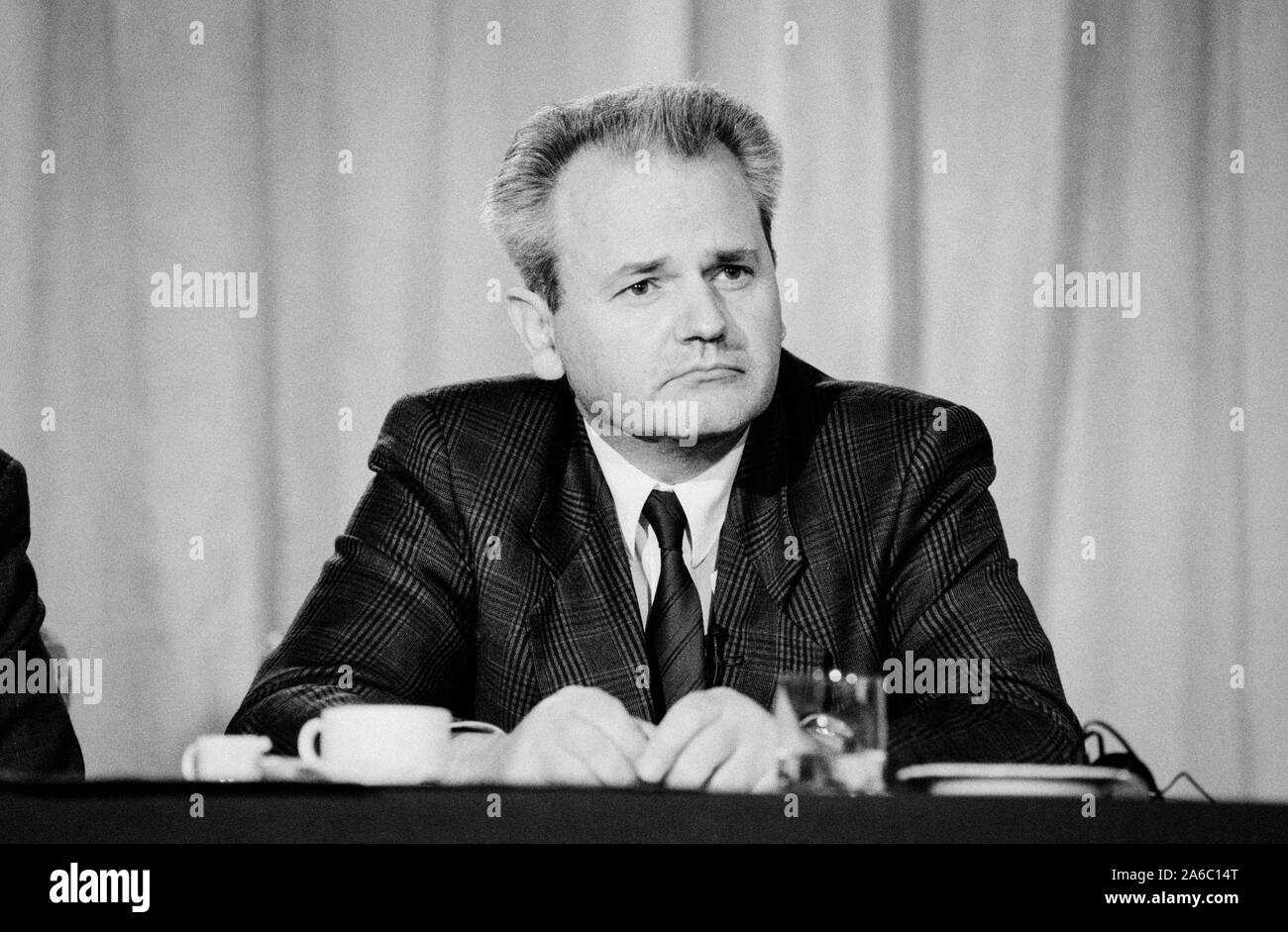 Slobodan Milosevic Stockfotos und -bilder Kaufen - Alamy