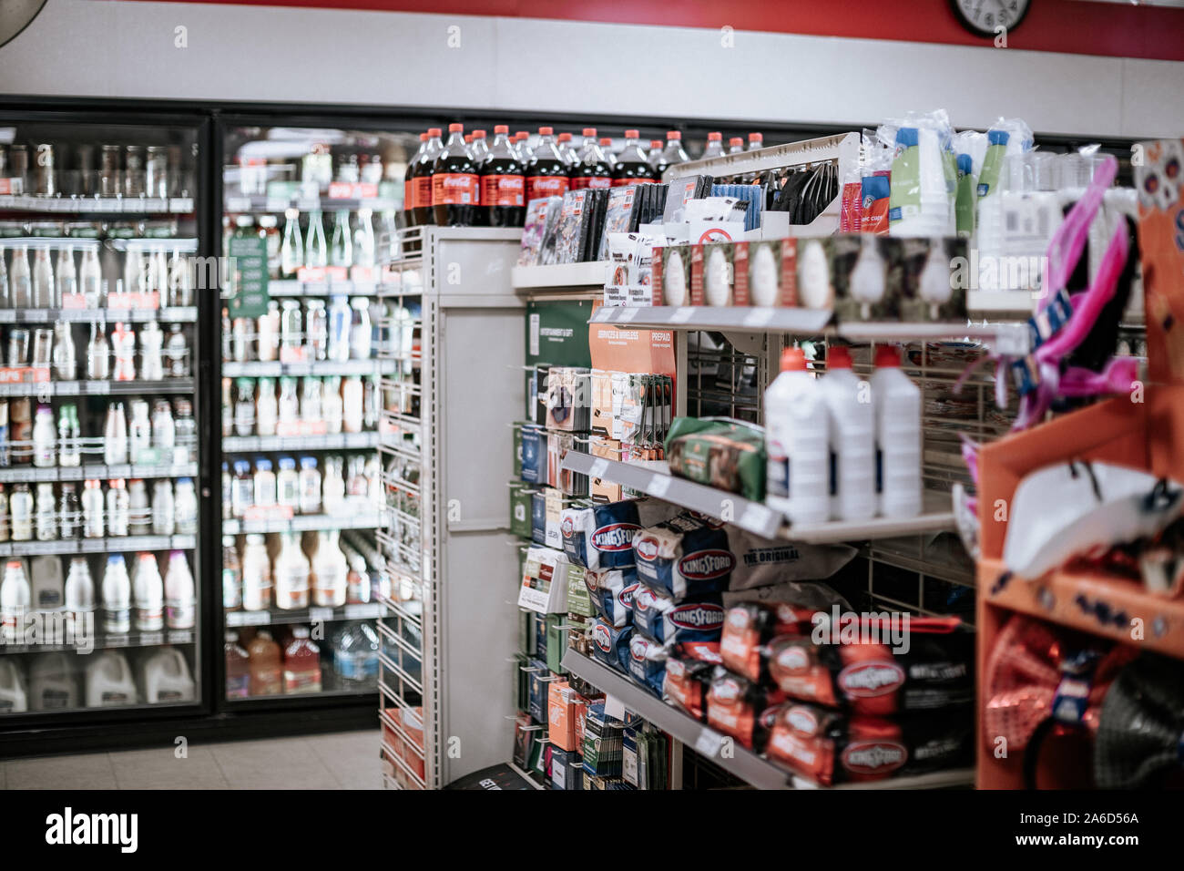 Portland convenience store -Fotos und -Bildmaterial in hoher Auflösung ...
