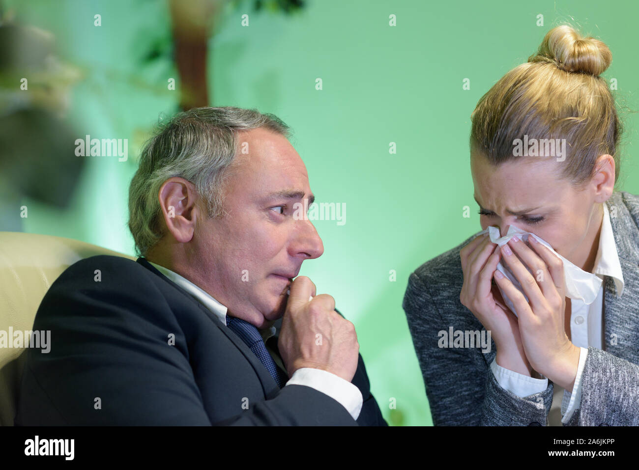 Religion unfall trauer -Fotos und -Bildmaterial in hoher Auflösung – Alamy