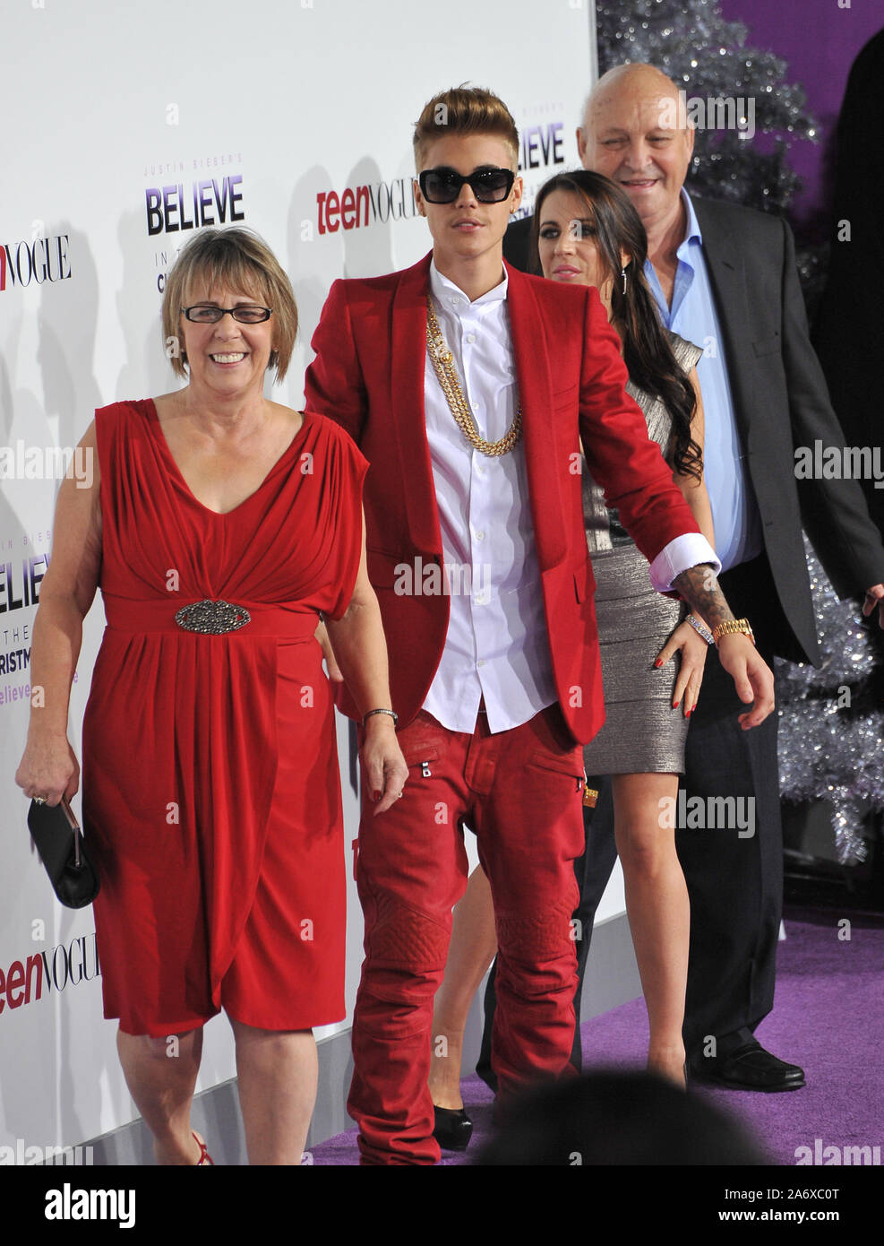 Diane mallette and justin bieber -Fotos und -Bildmaterial in hoher ...