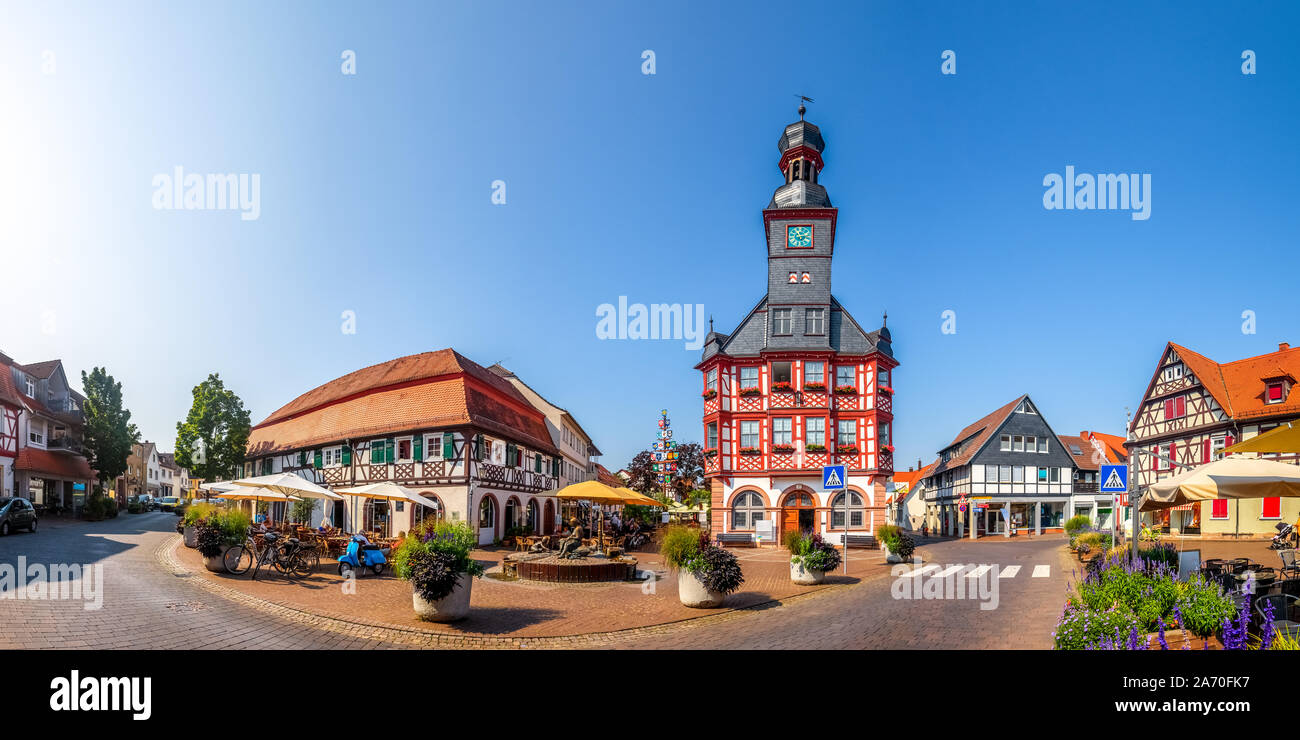 Historische wahrzeichen lorsch -Fotos und -Bildmaterial in hoher ... Historische wahrzeichen lorsch -Fotos und -Bildmaterial in hoher ...