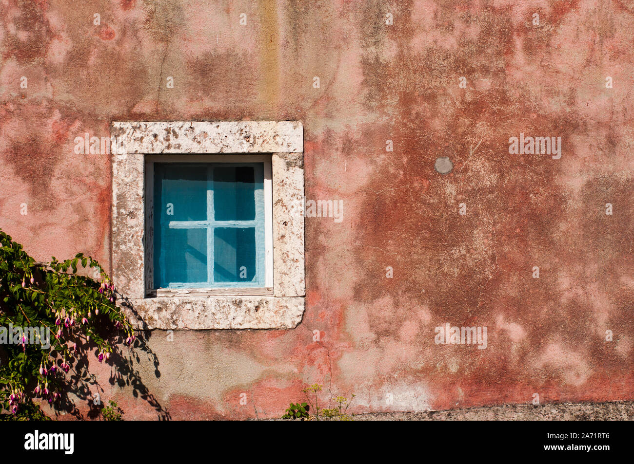 Rosa fassade -Fotos und -Bildmaterial in hoher Auflösung – Alamy
