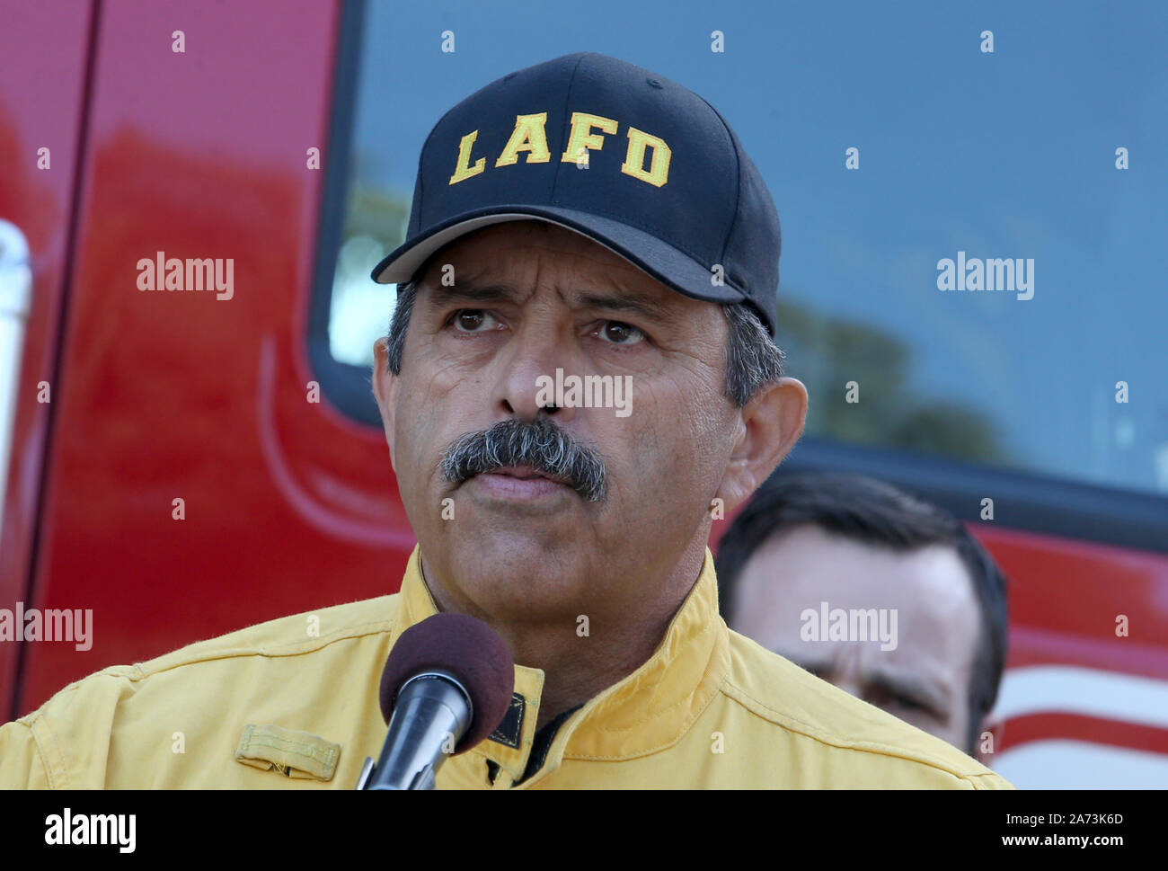 Los Angeles, Ca. 29 Okt, 2019. LAFD Chief Chief Ralph M. Terrazas, auf ...