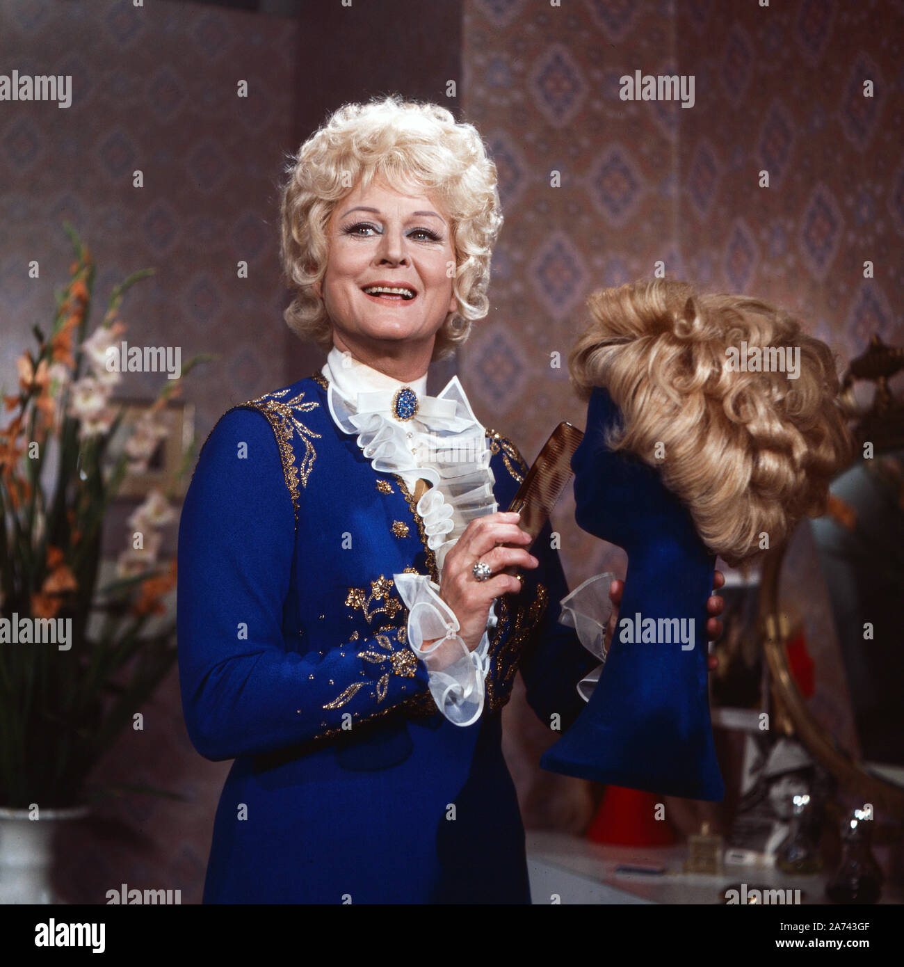 Marika Rökk zeigen, Musiksendung, Deutschland 1972 Mitwirkende: Marika ...