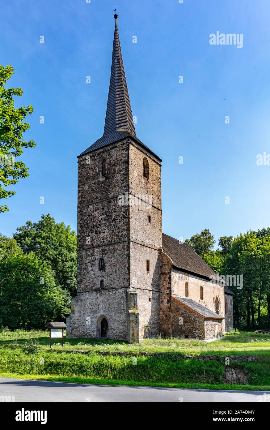 Romanischen bauten -Fotos und -Bildmaterial in hoher Auflösung – Alamy