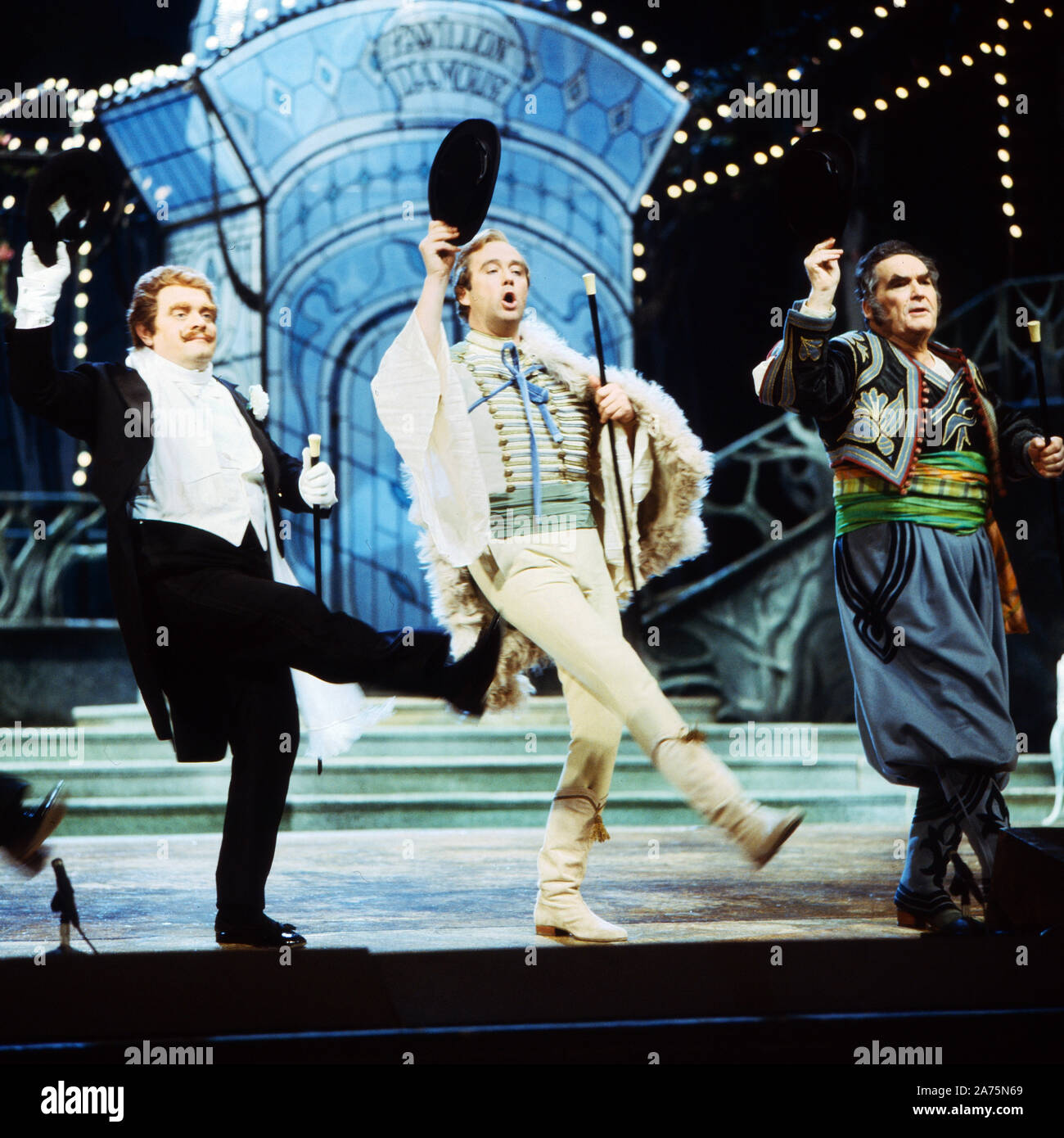 Rene kollo -Fotos und -Bildmaterial in hoher Auflösung – Alamy