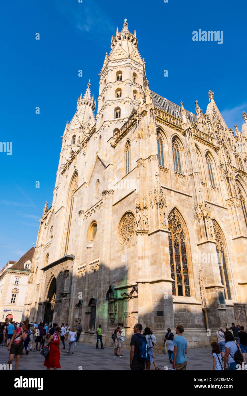 Domkirche st stephan -Fotos und -Bildmaterial in hoher Auflösung – Alamy