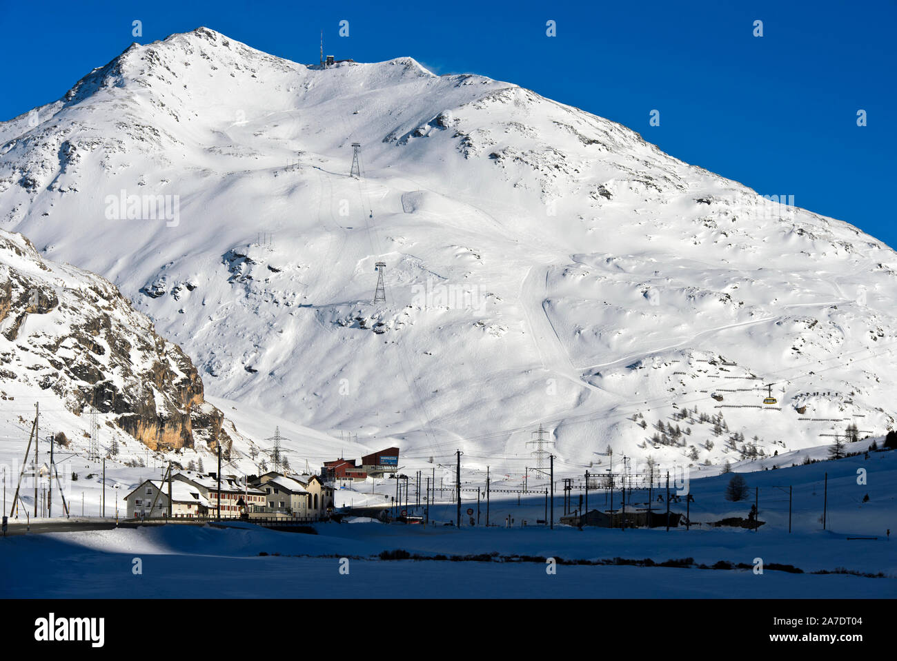 Schweizer skigebiet -Fotos und -Bildmaterial in hoher Auflösung – Alamy