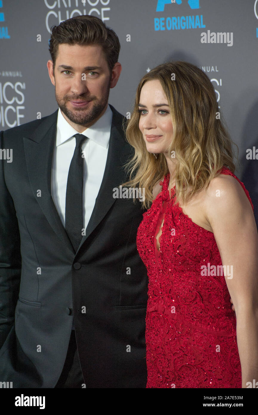 Emily blunt her husband -Fotos und -Bildmaterial in hoher Auflösung – Alamy