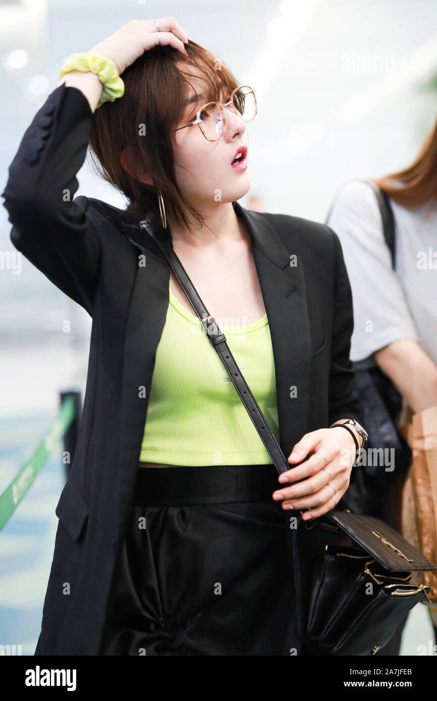 Chinesische Schauspielerin Song Zu'äh, oder lareina Song kommt an der ...