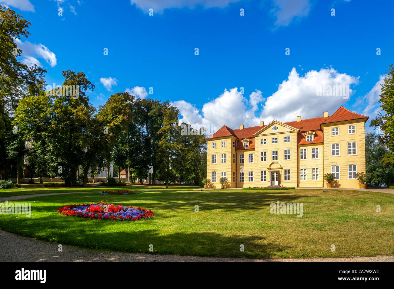Schlossinsel mirow -Fotos und -Bildmaterial in hoher Auflösung – Alamy