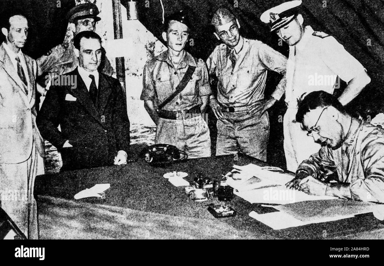 General walter bedell smith -Fotos und -Bildmaterial in hoher Auflösung ...