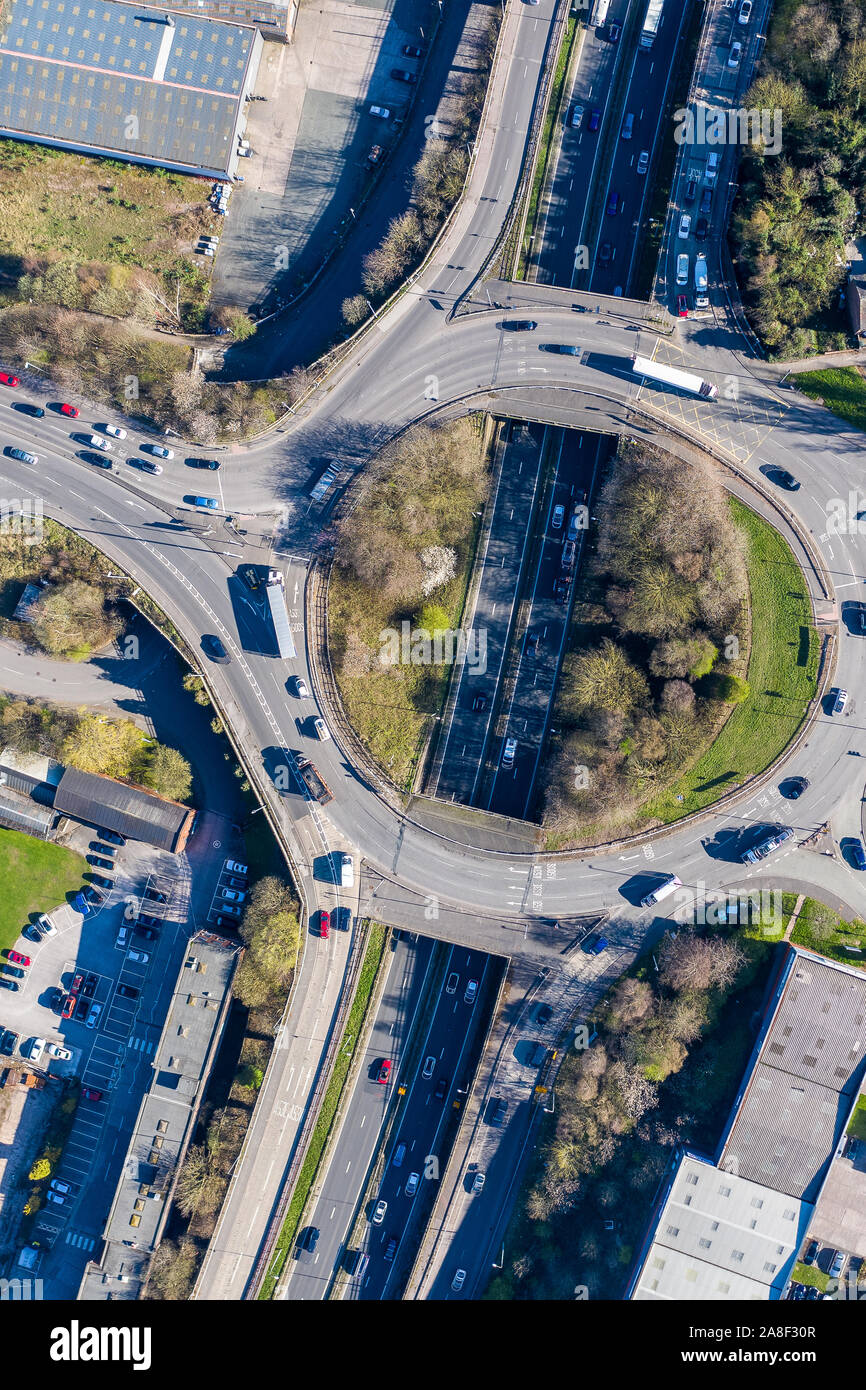 Aerial View Road Roundabout Stockfotos & Aerial View Road Roundabout ...