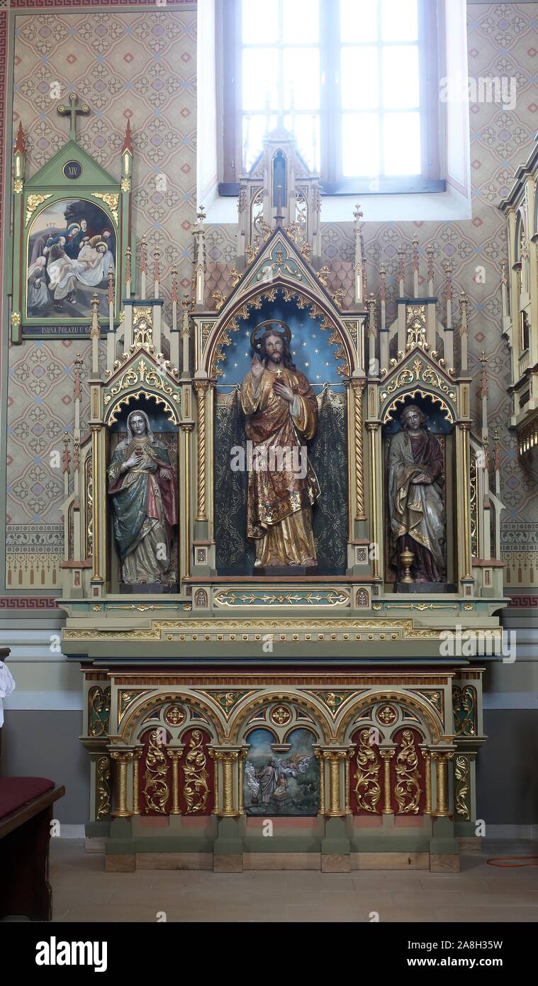 Altar des heiligen Herzen Jesu in der Kirche des hl. Matthäus in Stitar, Kroatien ...