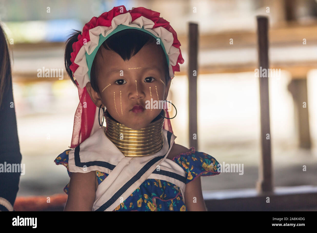 Langer hals bergvolk -Fotos und -Bildmaterial in hoher Auflösung – Alamy