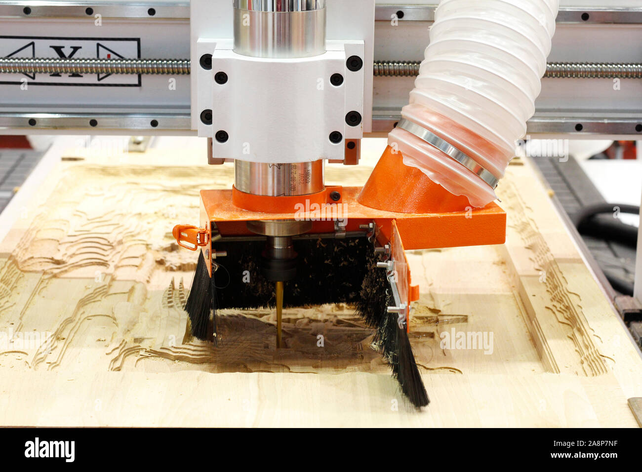 Cnc holzbearbeitung -Fotos und -Bildmaterial in hoher Auflösung – Alamy