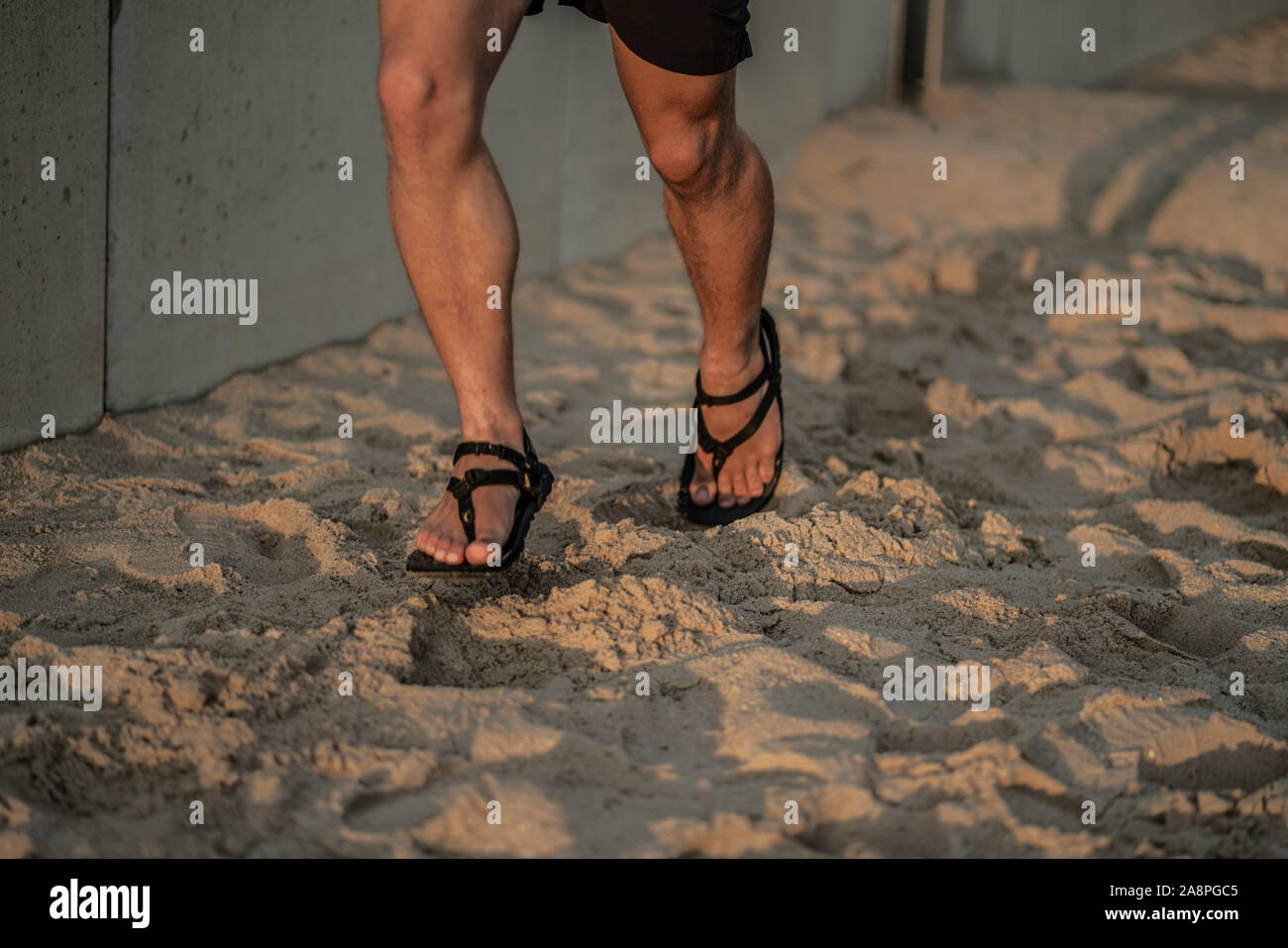 Barfuss schuhe -Fotos und -Bildmaterial in hoher Auflösung – Alamy