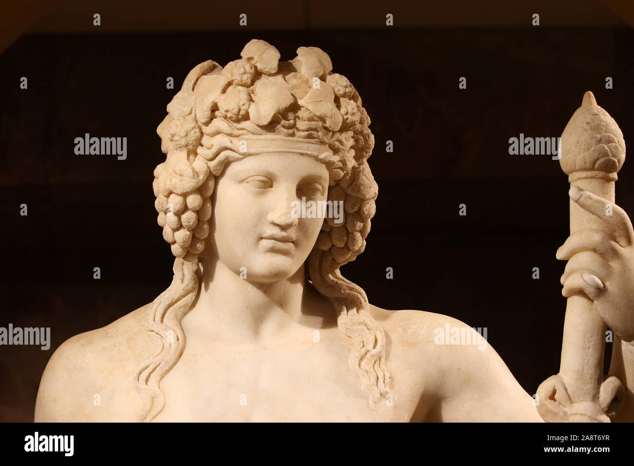 Statue des Gottes Bacchus der antiken römischen Gott des Weines aus ...
