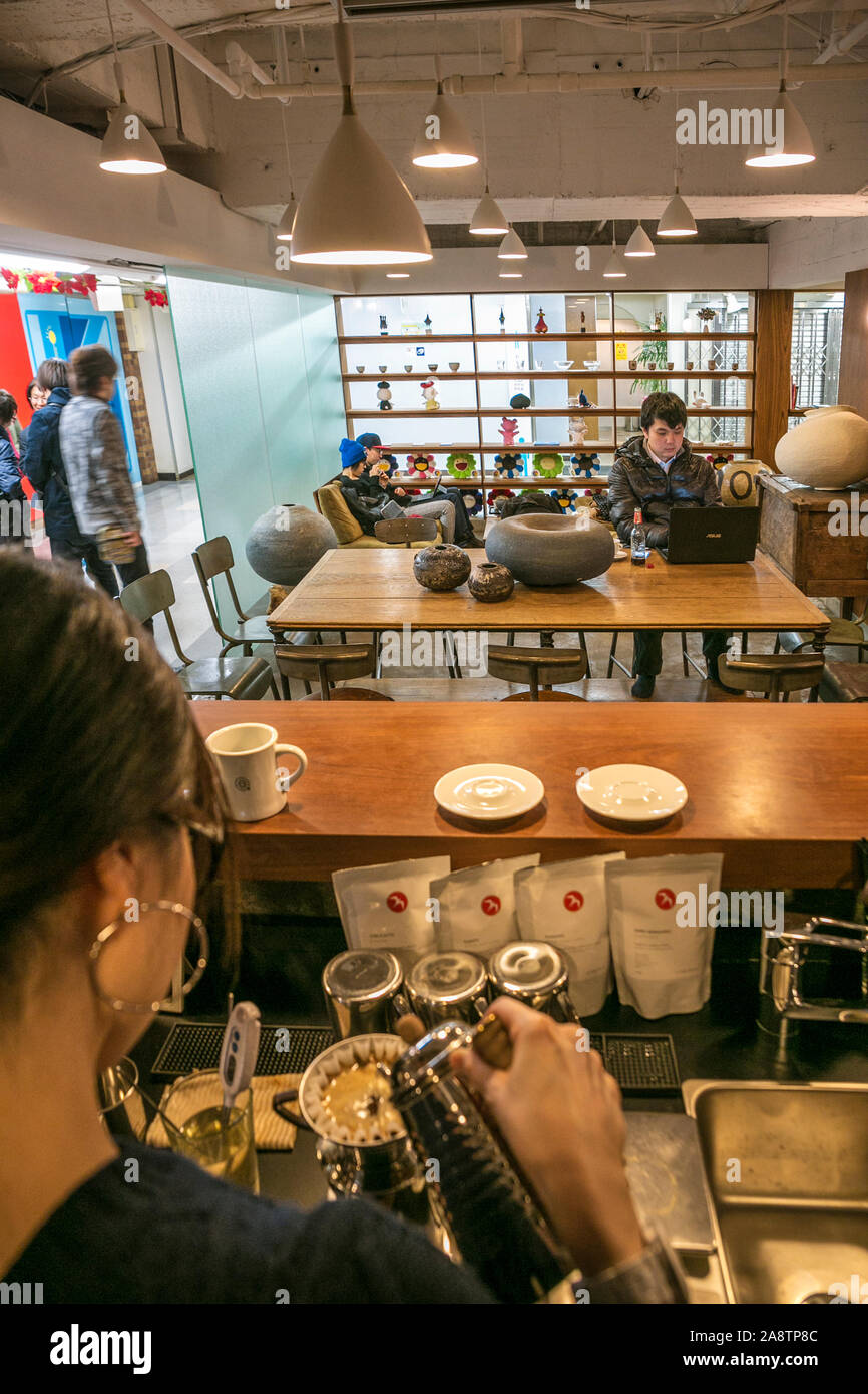 Bar zingaro -Fotos und -Bildmaterial in hoher Auflösung – Alamy