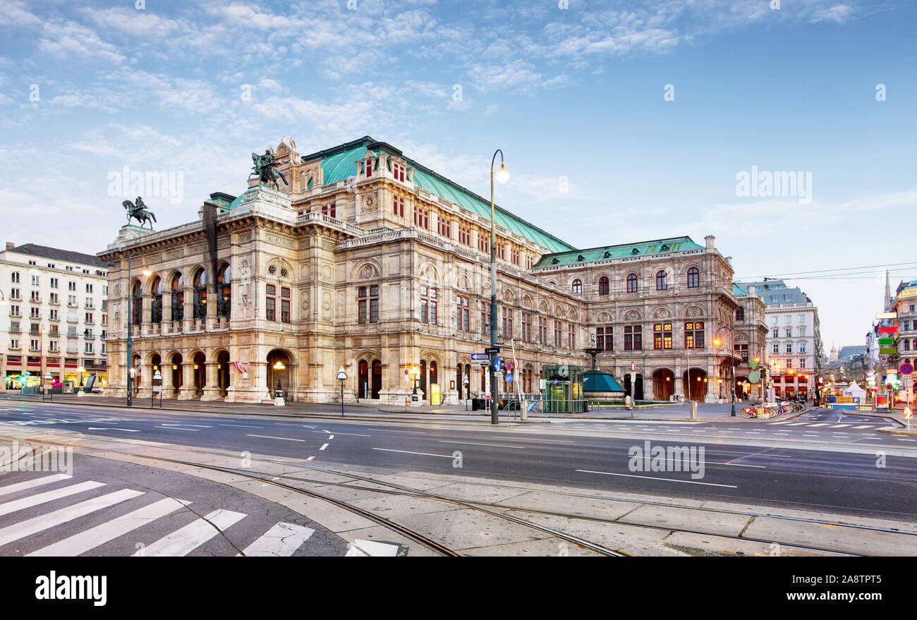 Vienna Opera House Exterior View Stockfotos und -bilder Kaufen - Alamy
