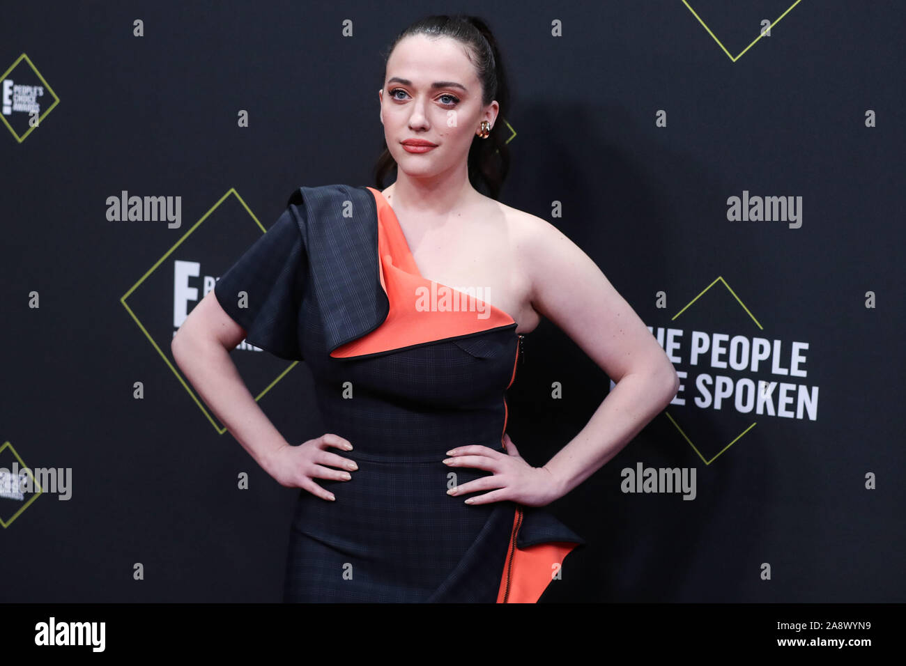 Kat dennings heels -Fotos und -Bildmaterial in hoher Auflösung – Alamy