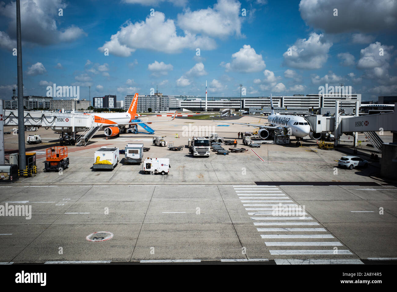 Flughafen PARIS - ROISSY CHARLES DE GAULLE AIRPORT - Roissy Flughafen ...
