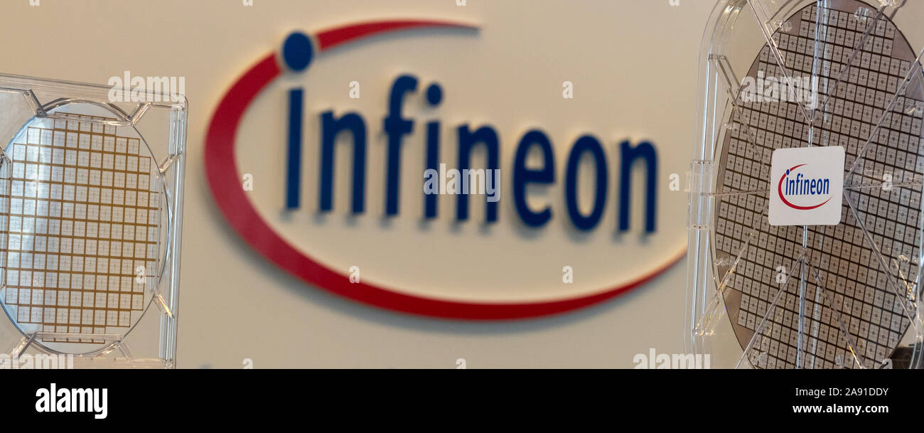 Infineon logo -Fotos und -Bildmaterial in hoher Auflösung – Alamy