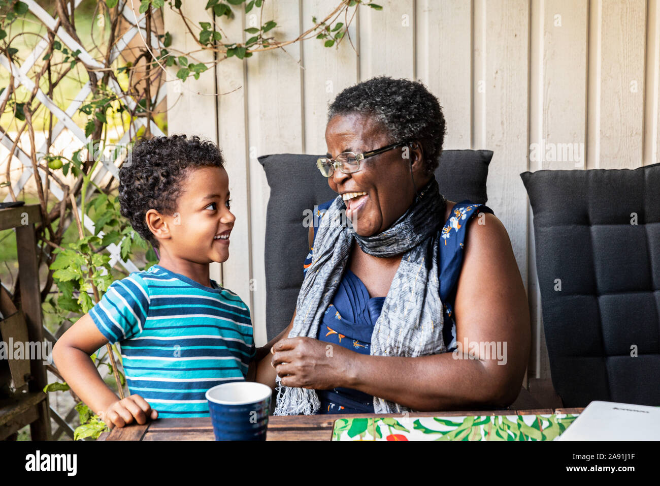 Dunkler enkel -Fotos und -Bildmaterial in hoher Auflösung – Alamy