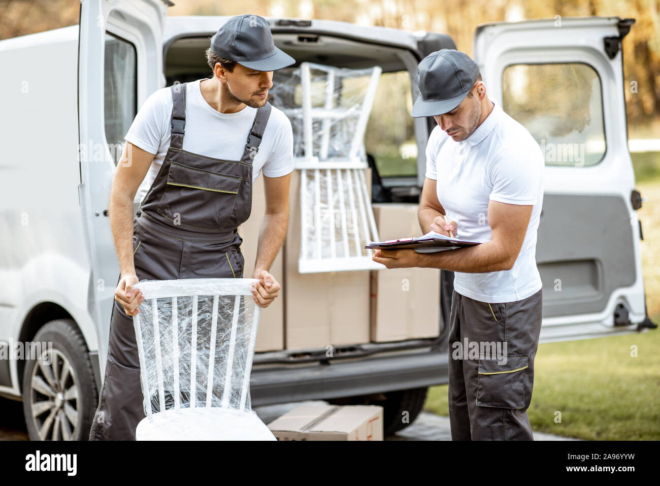 Lieferung Von Waren Stockfotos und -bilder Kaufen - Alamy