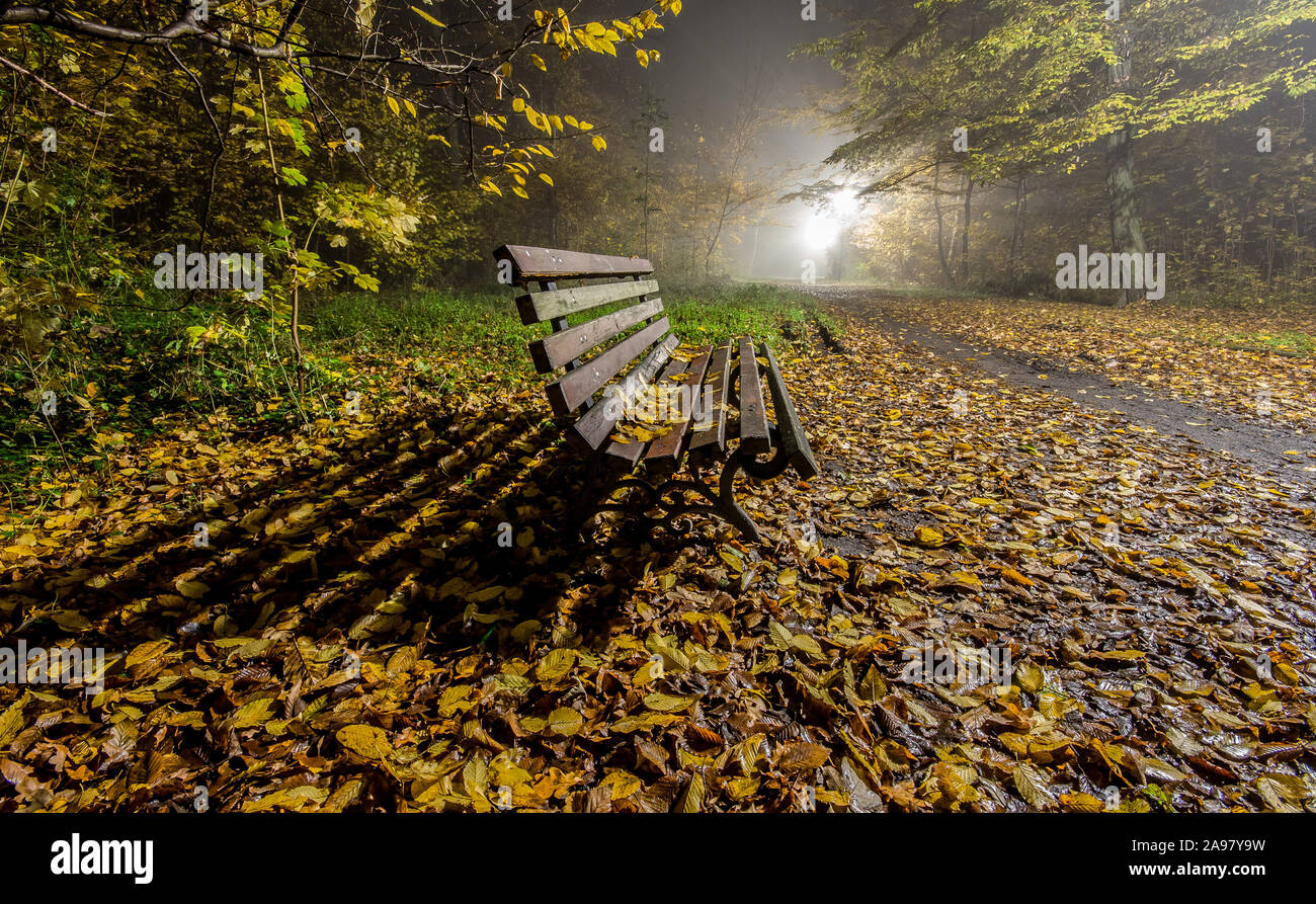 Kolory Jesieni Stockfotos und -bilder Kaufen - Alamy