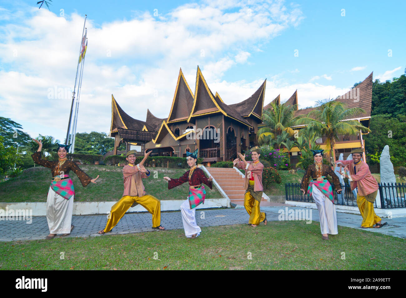 Jalan sungai ujong -Fotos und -Bildmaterial in hoher Auflösung – Alamy