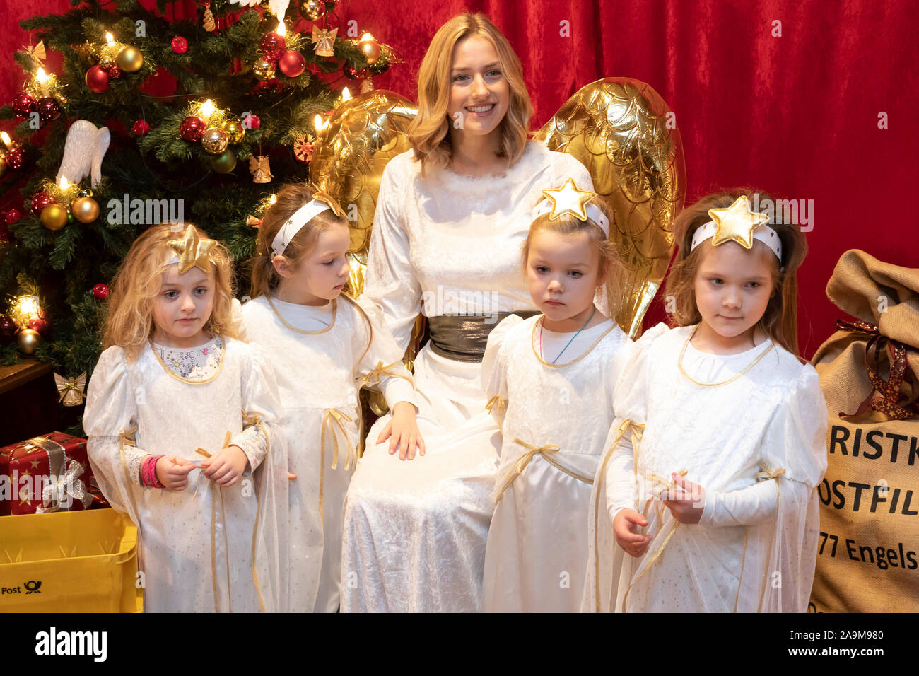 Christkind germany -Fotos und -Bildmaterial in hoher Auflösung – Alamy