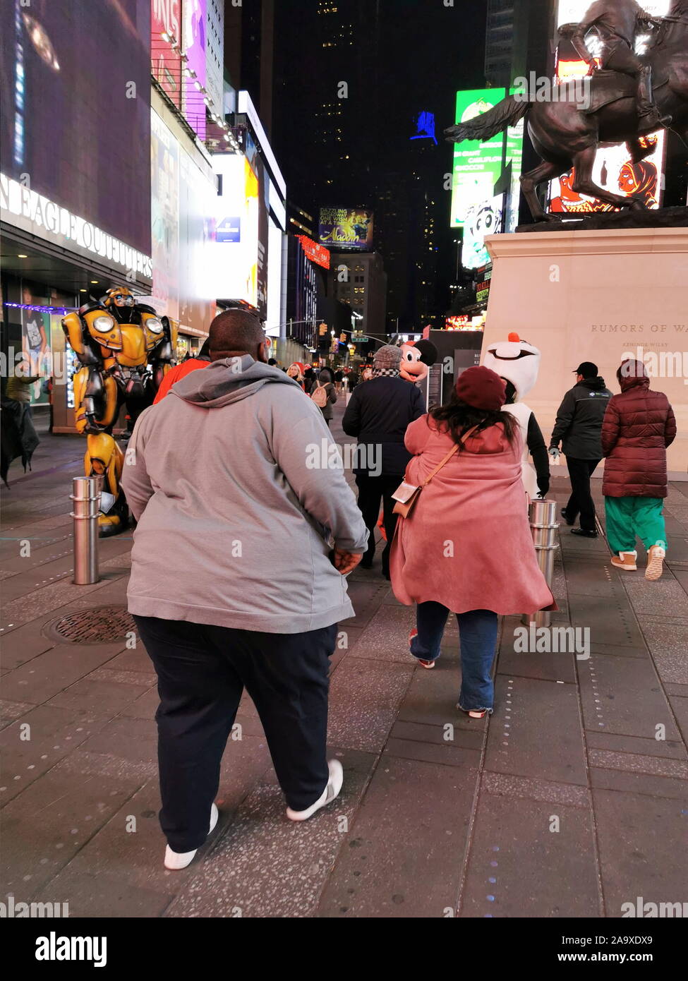 Dicke leute -Fotos und -Bildmaterial in hoher Auflösung – Alamy