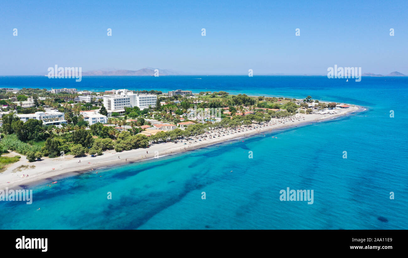 Panoramablick auf das Luftbild von einer mediterranen Insel Kos in ...