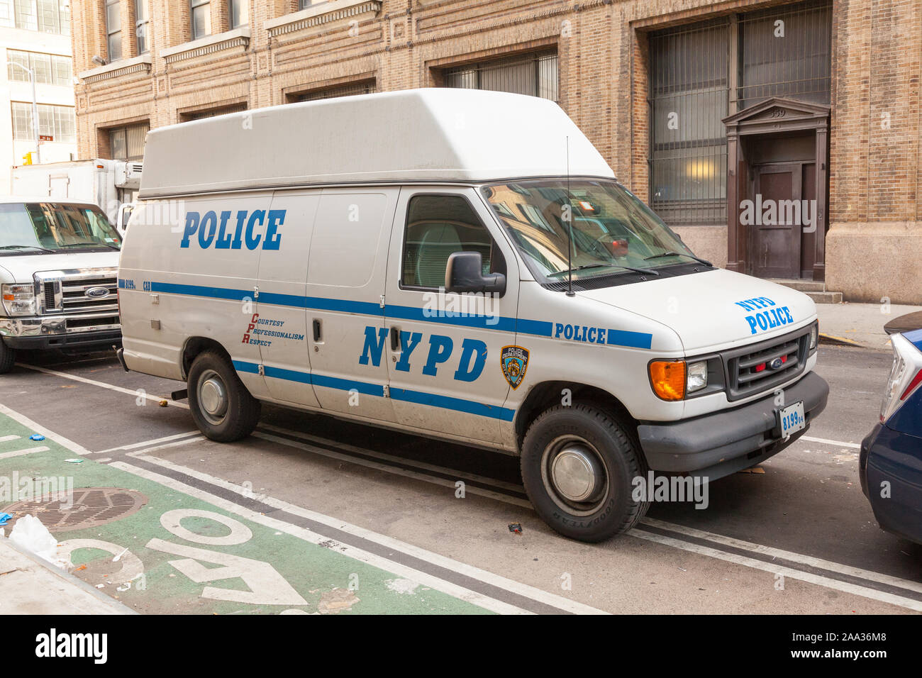 Nypd van -Fotos und -Bildmaterial in hoher Auflösung – Alamy