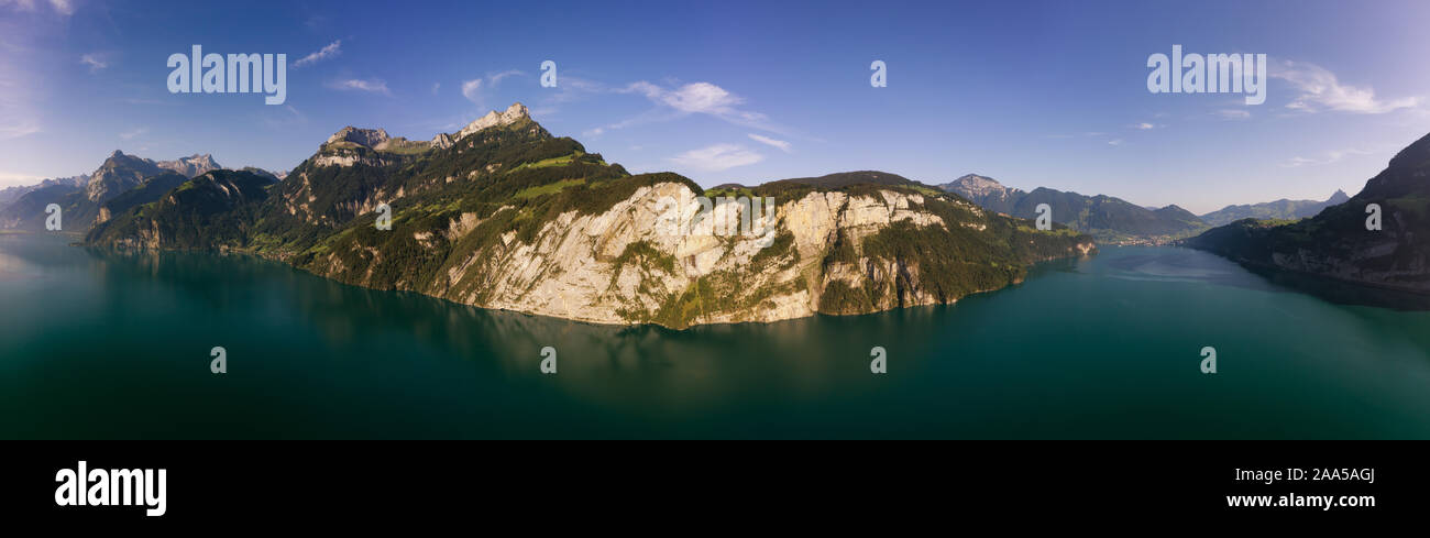 Luftaufnahme schweizer see -Fotos und -Bildmaterial in hoher Auflösung ...