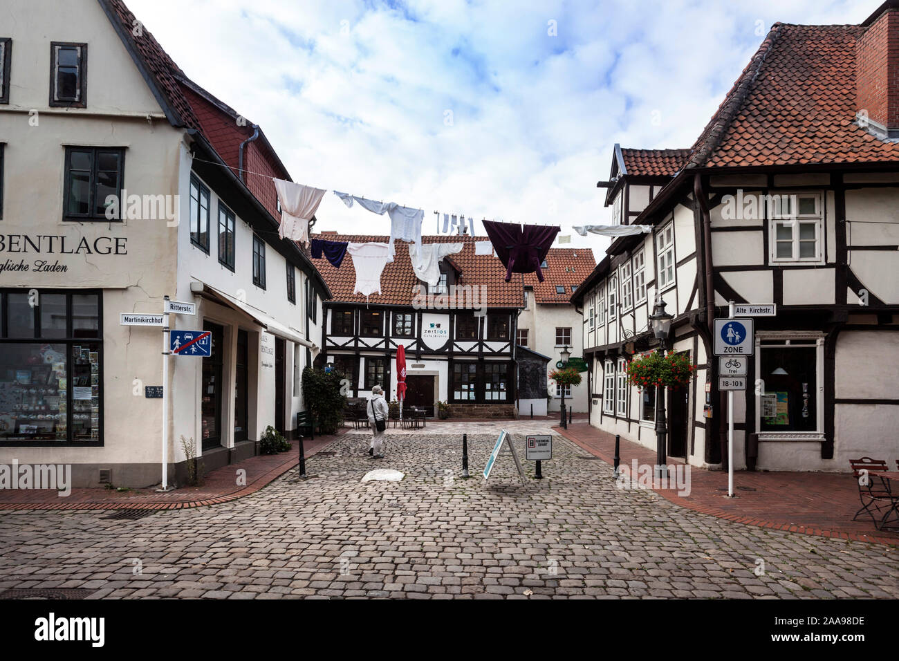 Mittelalterliche innenstadt -Fotos und -Bildmaterial in hoher Auflösung ...