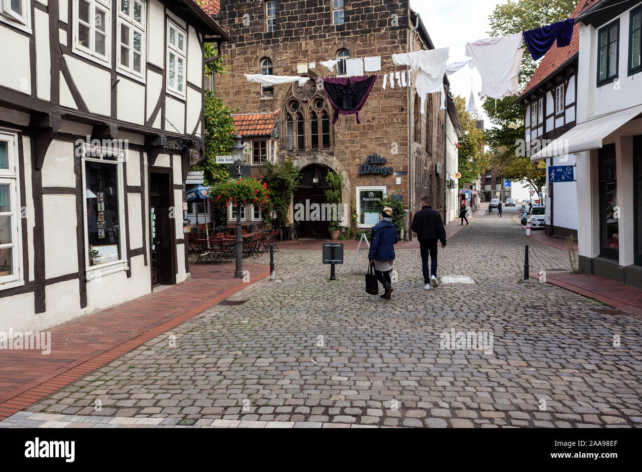Mittelalterliche innenstadt -Fotos und -Bildmaterial in hoher Auflösung ...